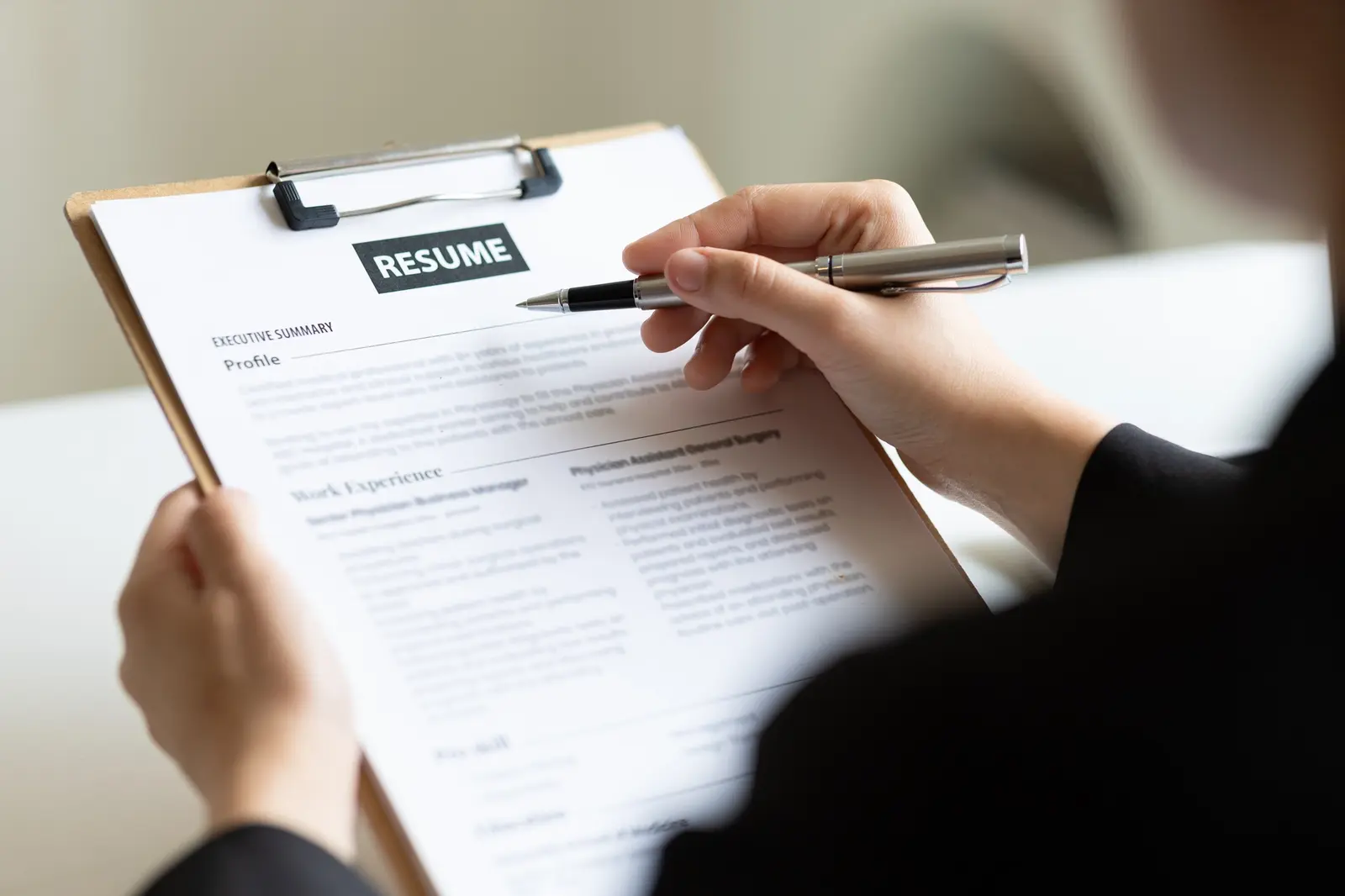 4 Tips for the Best Resume Layout and Format