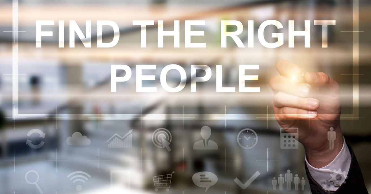 6 Reasons to Lean on a Staffing Agency This Fall