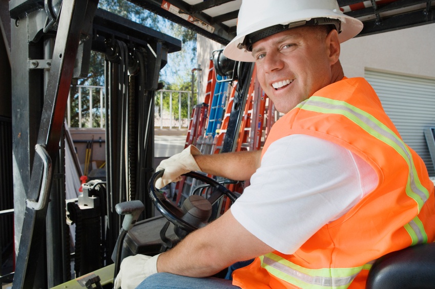 Use a Staffing Agency to Find Qualified Forklift Operators Quickly